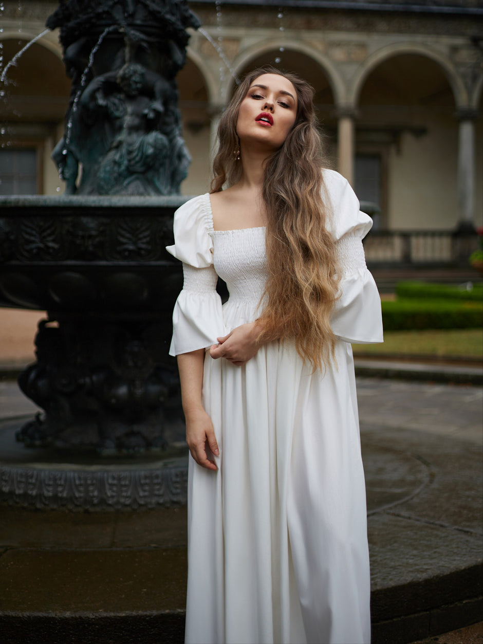 Dresses – KRASNOVA